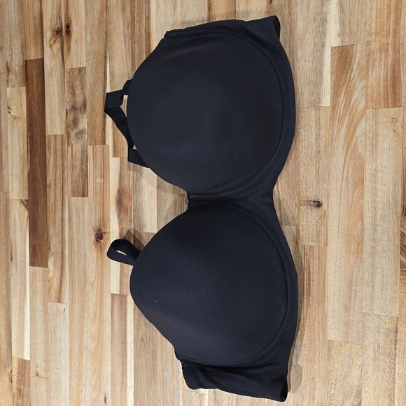 SKIMS | Intimates & Sleepwear | Skims Kim Kardashian Womens 44d ...